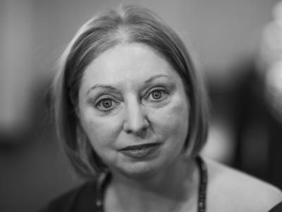 Reading guide: Beyond Black by Hilary Mantel | The Booker Prizes