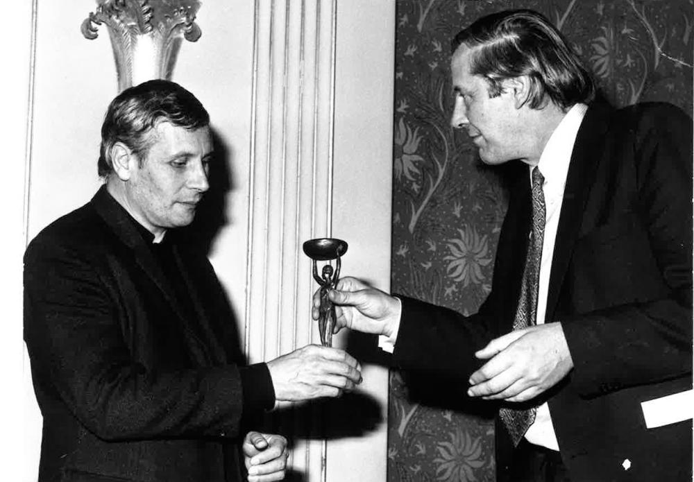 The Booker Prize trophy: the story behind our distinctive statuette ...